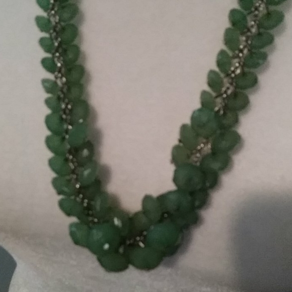 Jewelry | Green Bead Silver Chain Necklace | Poshmark